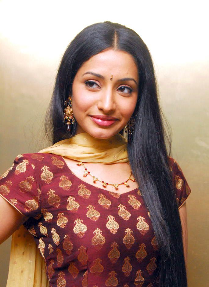 Anitha photos, Anitha gossip, Anitha biography, Anitha wallpapers ...