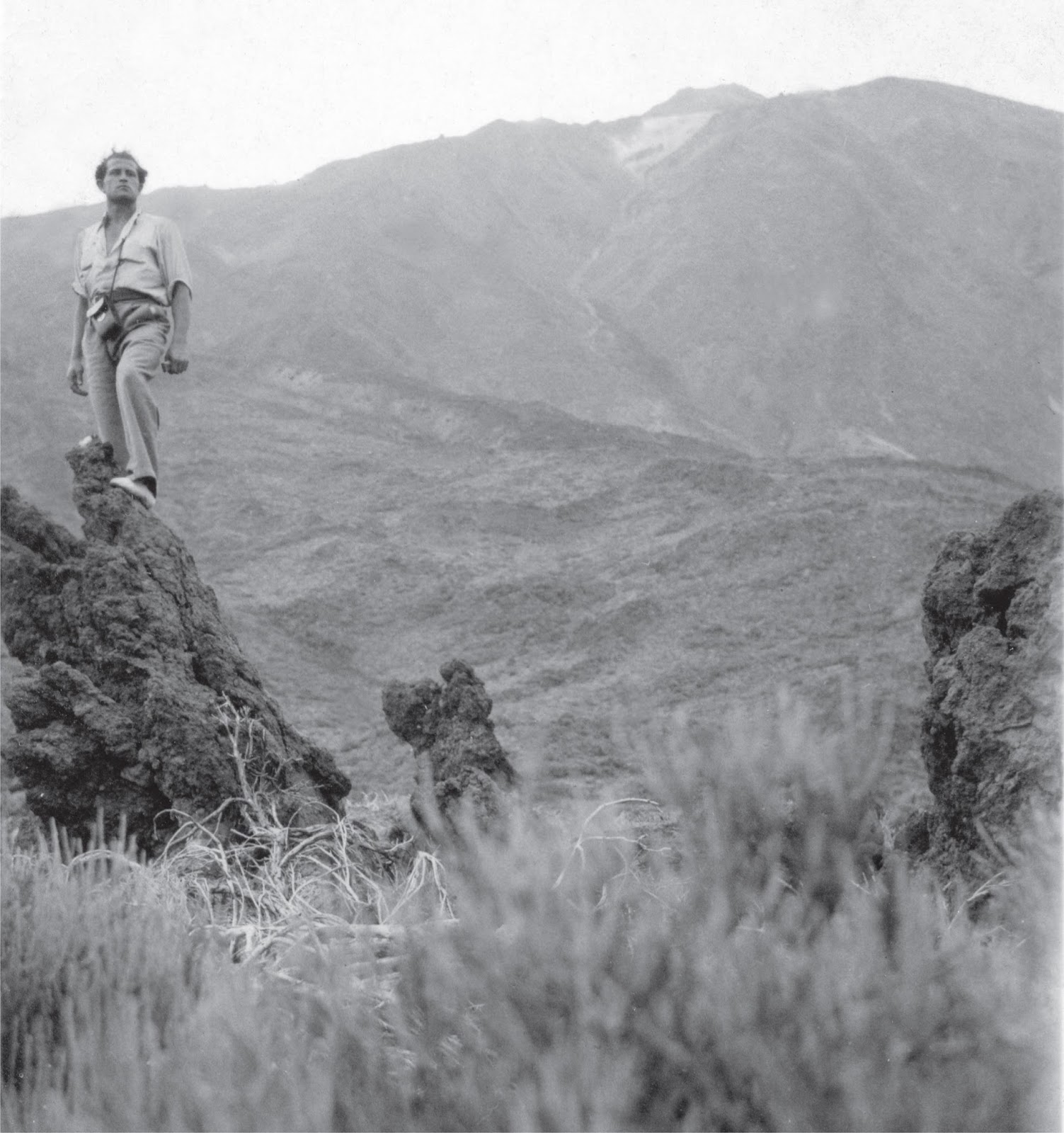 Bibliociencia: Documental sobre la vida de Telesforo Bravo