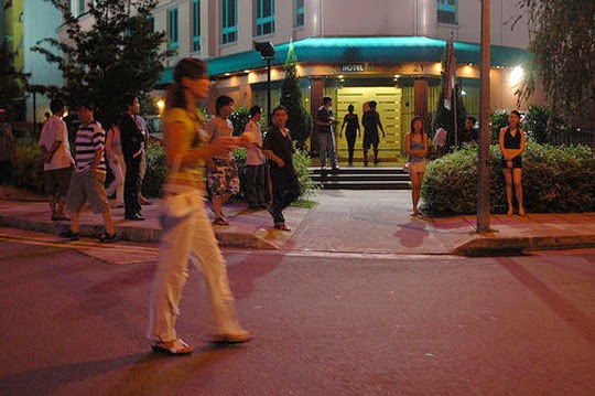 The bar girls in the Philippines - The most beautiful women in the world