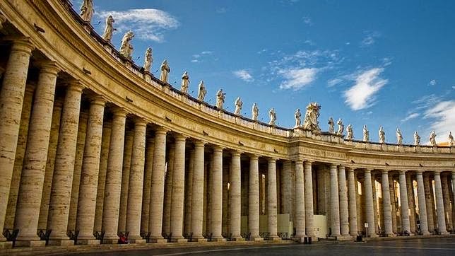 Today in Social Sciences...: Square and Colonnade of Saint Peter’s ...