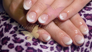 underthelilyshadow: ☆★ French gel nails