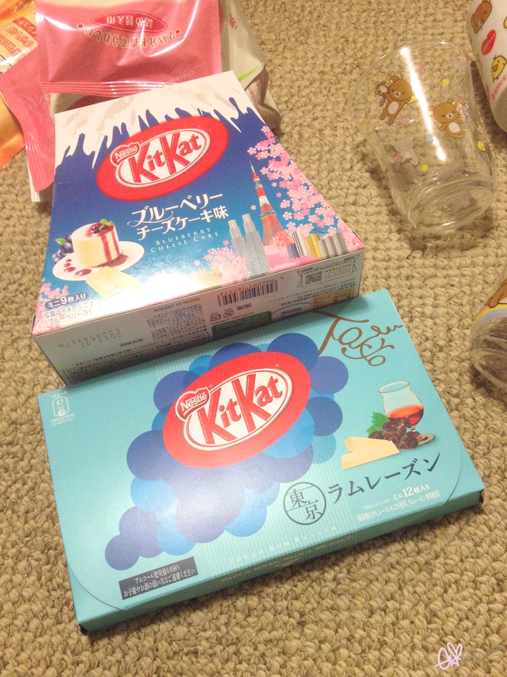 ekiBlog.com: HELLO again! Im all ready to blog :)