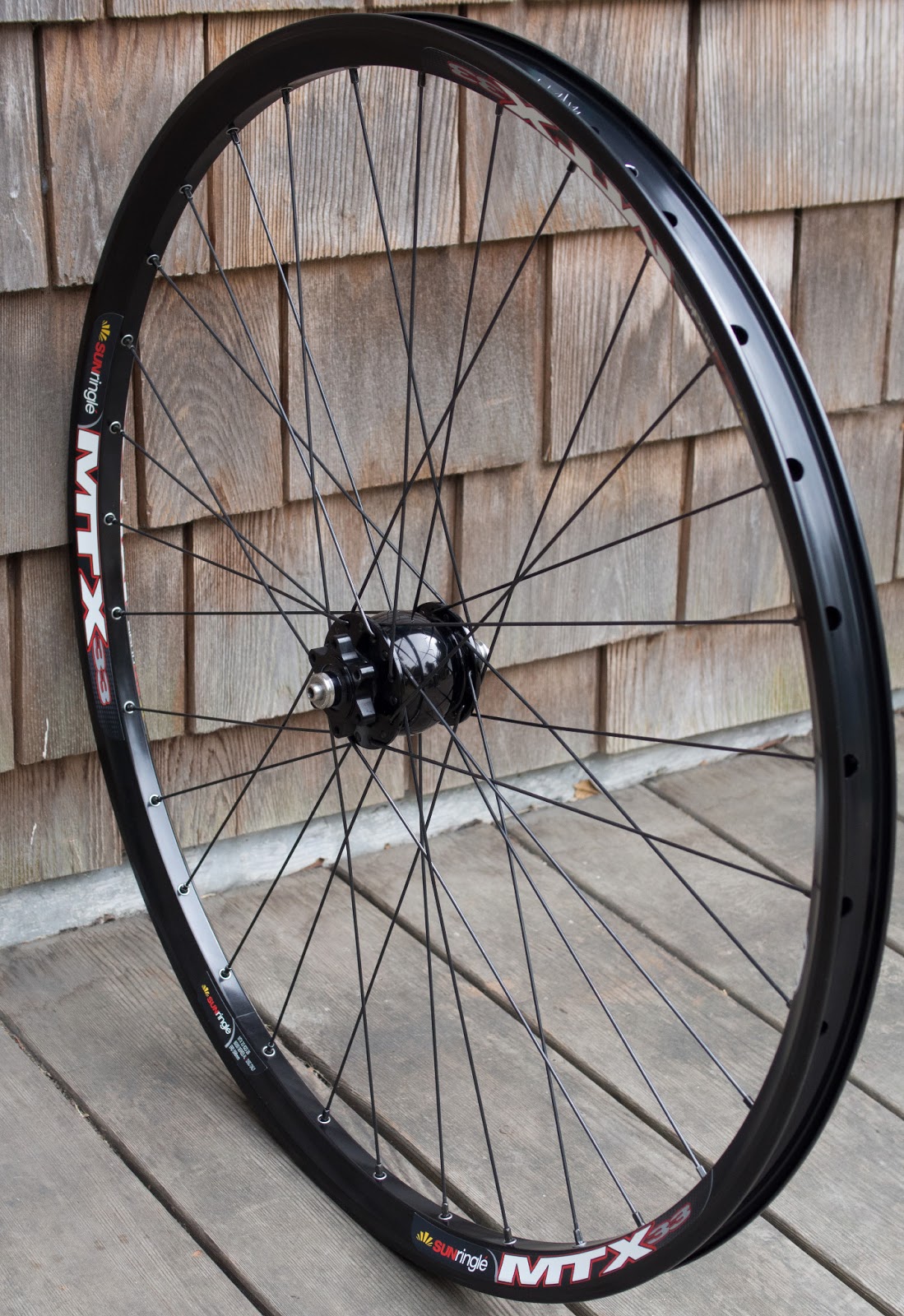 Cycle Monkey Wheel House: MTB: SunRingle MTX33 Rims on Rohloff SPEEDHUB ...