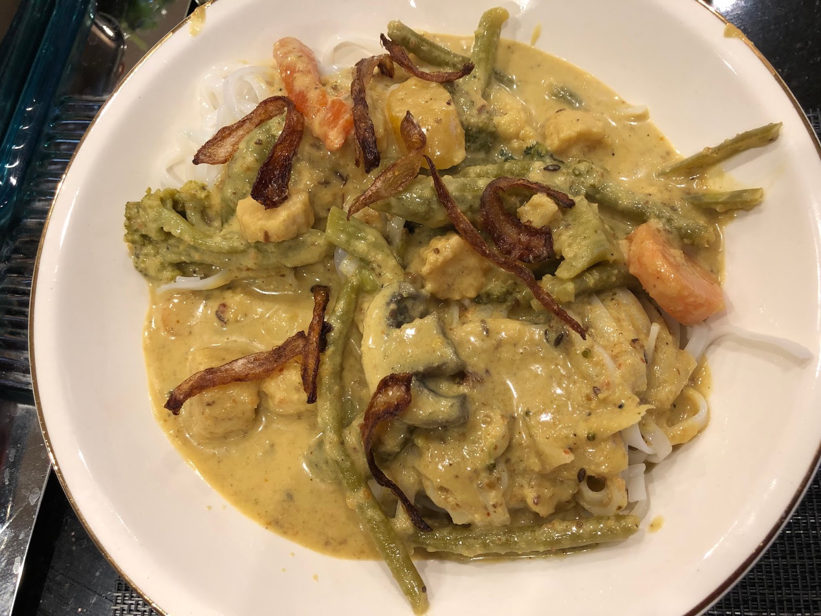 My Favorite Recipes Collection: Burmese Veg Curry Khow Suey My Way