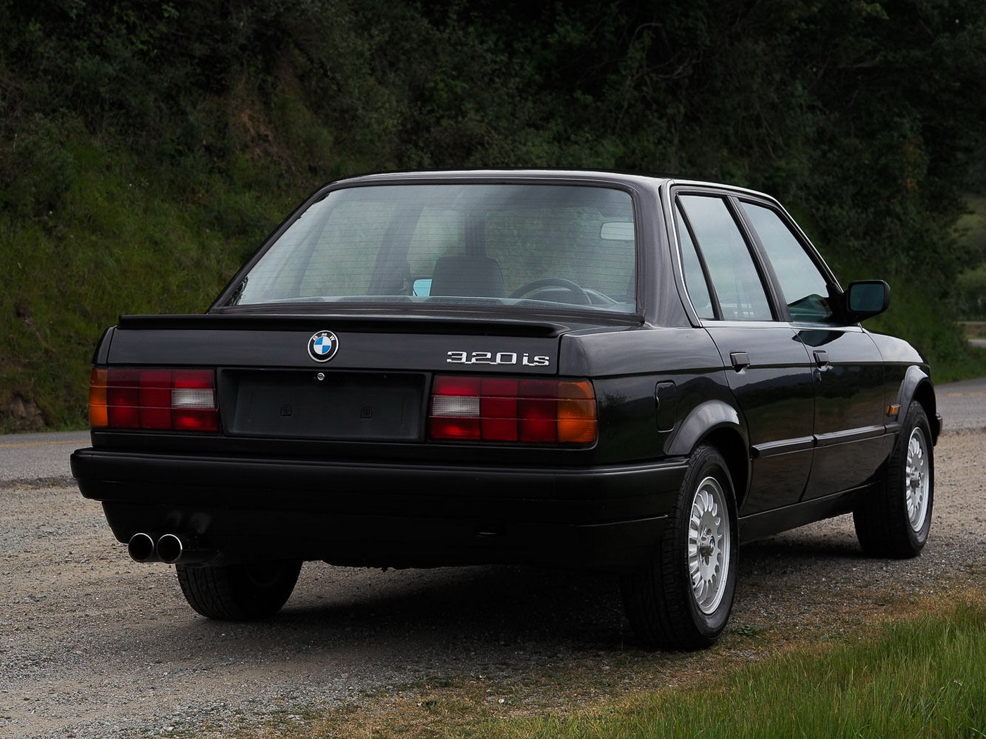 1988 BMW 320is Is An E30 Unicorn Auctioned Here In The US | Carscoops