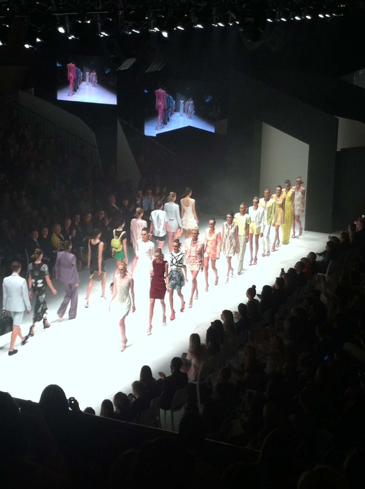 Yakatey Yak: Melbourne Spring Fashion Week