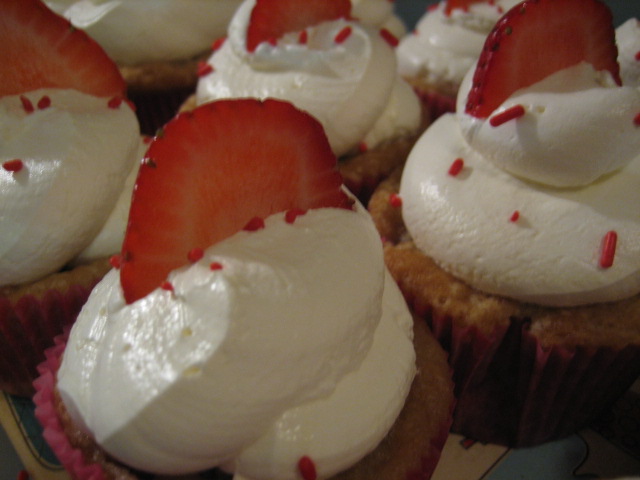 Sweet Your Heart Out: Cassata Cupcakes