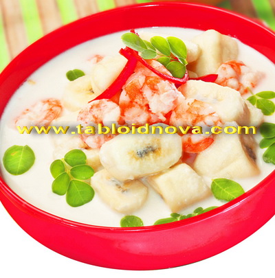 BAYU WISONO: RESEP UTA KELO / SAYUR PISANG KEPOK MUDA + DAUN KELOR