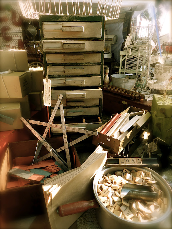 The Whistle Stop: OMAHA'S OWN JUNKSTOCK!