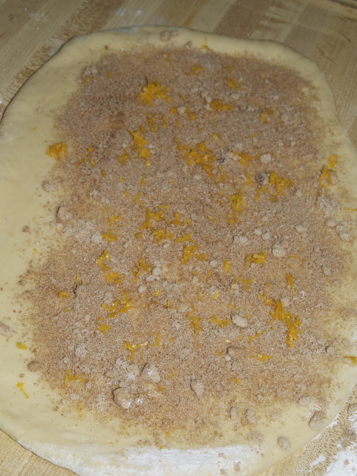 Meg Henning: Blue Ribbon Cinnamon Rolls