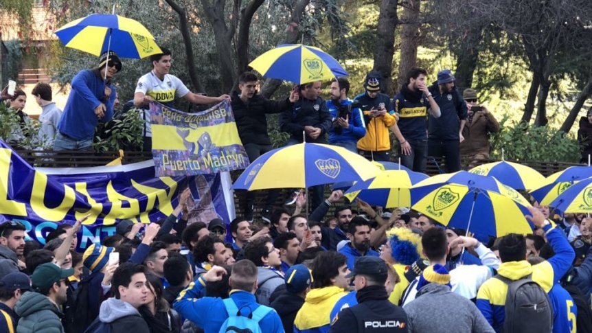 BOCA JUNIORS TV: ¡Banderazo xeneize en Madrid!