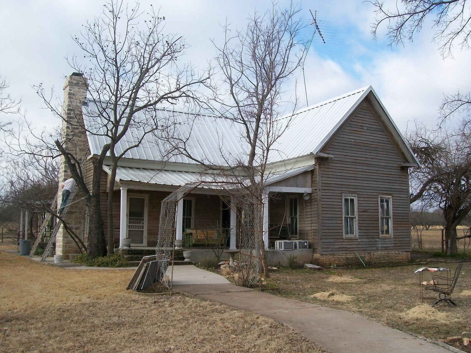 Old Fashioned: The Old Worn Out House