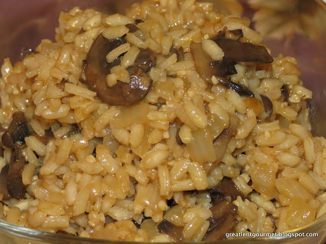 Great Lent Gourmet: Day 32: Greek Mushroom Pilafi (with Lobster Broth ...