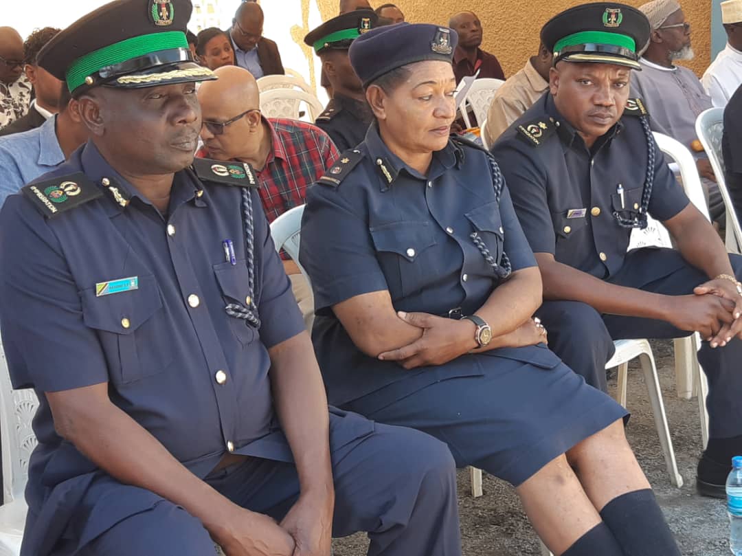 Uhamiaji Tanzania: UHAMIAJI YAZINDUA HUDUMA YA PASIPOTI MPYA YA ...