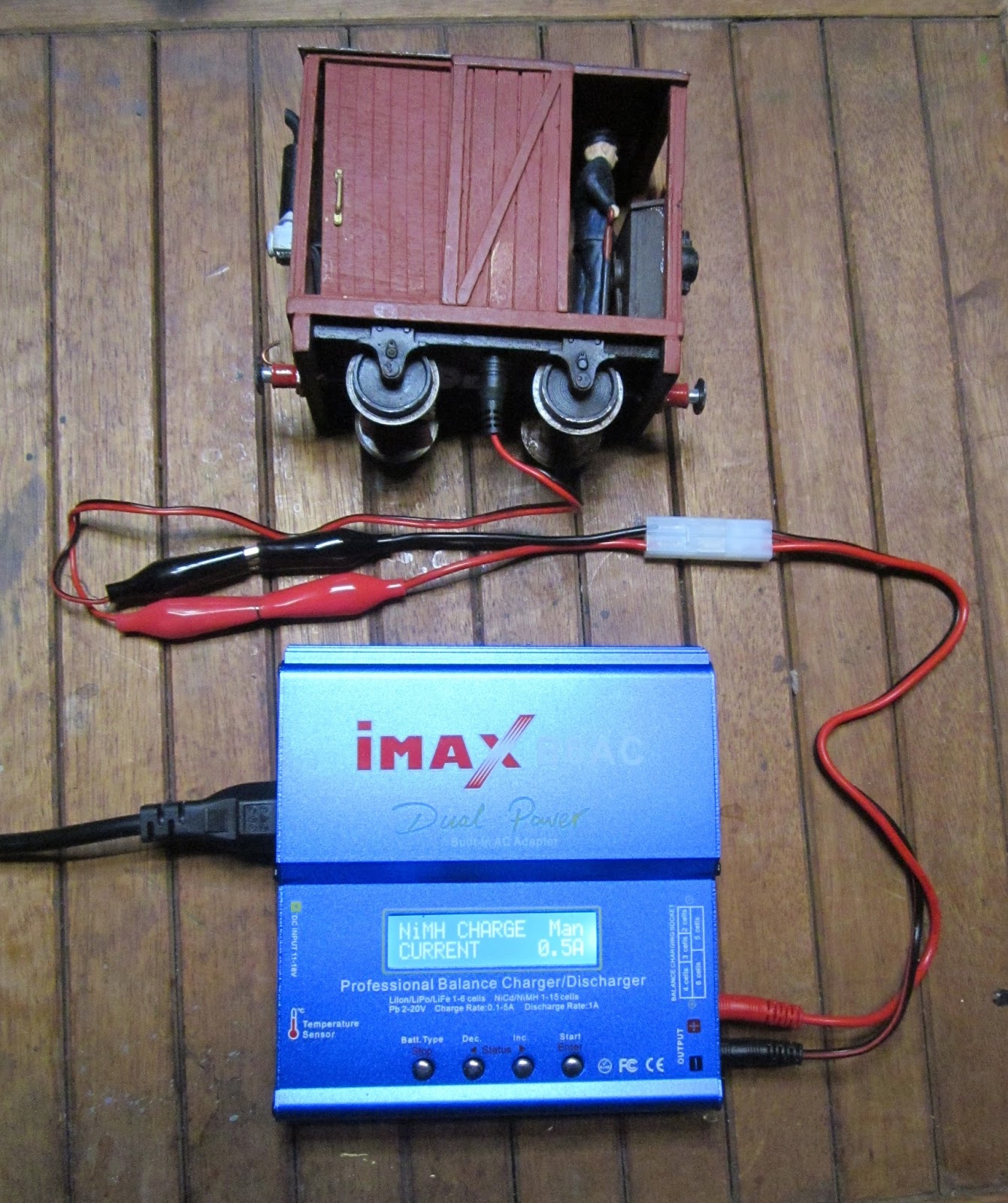 Peckforton Light Railway: Quick introduction to the iMax B6 charger