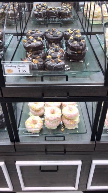 Jalan Jalan Cari Makan: Roti di Aeon Mall Kuching Sarawak