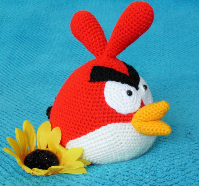 Kirju Mirju käsitöö.: Red Angry Bird. Free amigurumi crochet pattern.