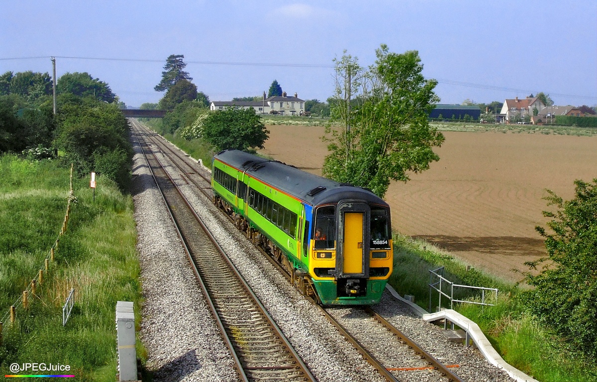 Info-Pictorial: The Central Trains Class 158s | Rail Revisited