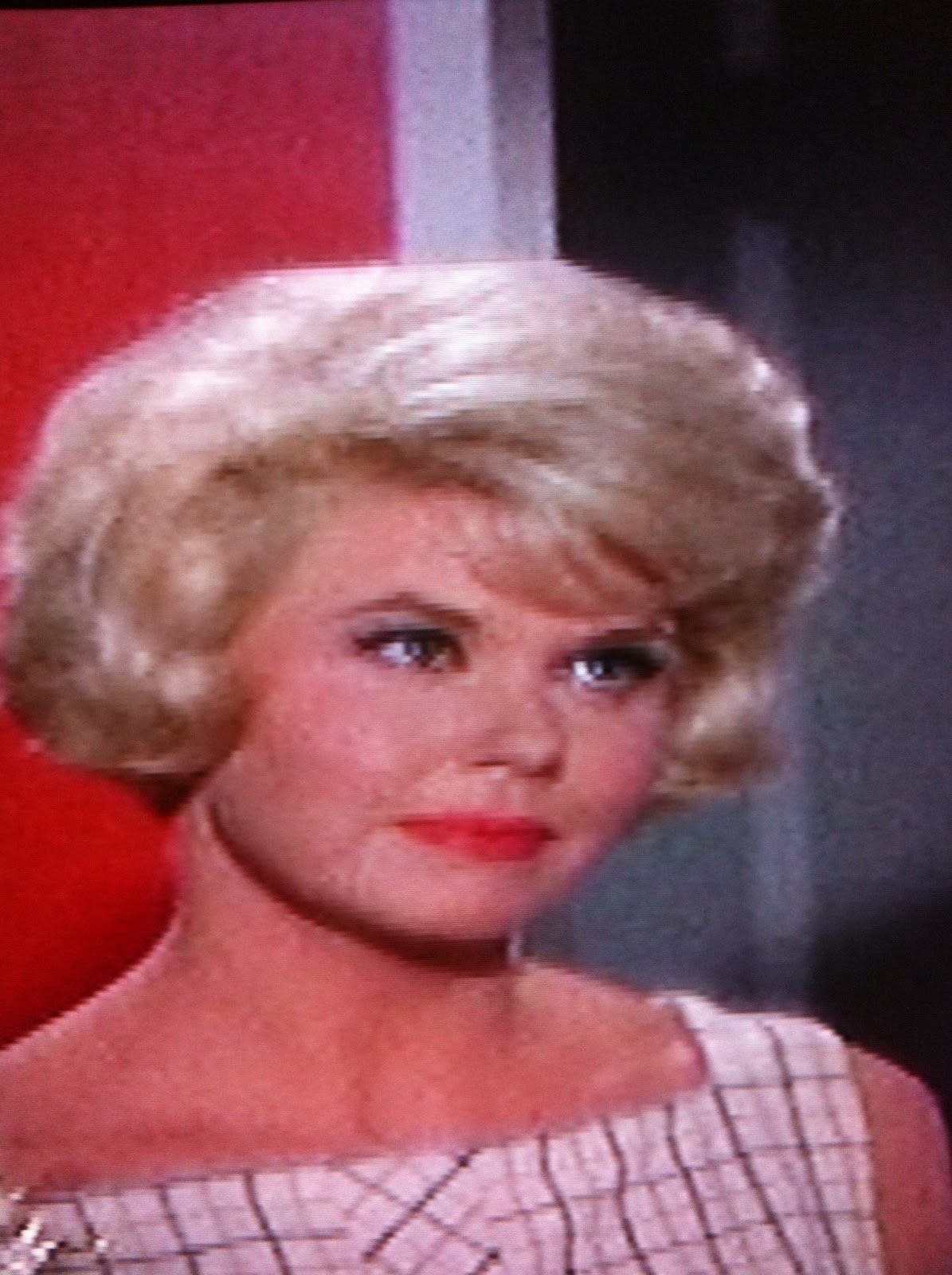 The Shaggy Palm Tree: Doris Day Makeup Lover Come Back 1961
