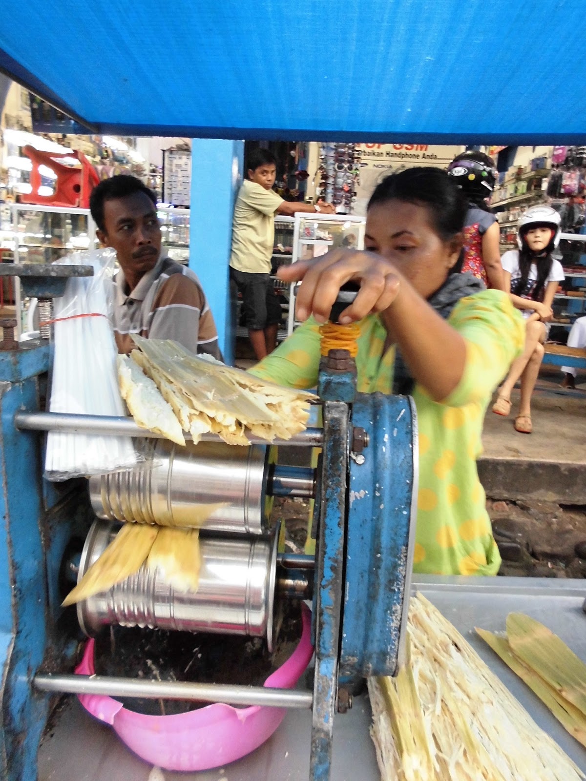 Photography: ES TEBU MANIS DAN MENYEGARKAN