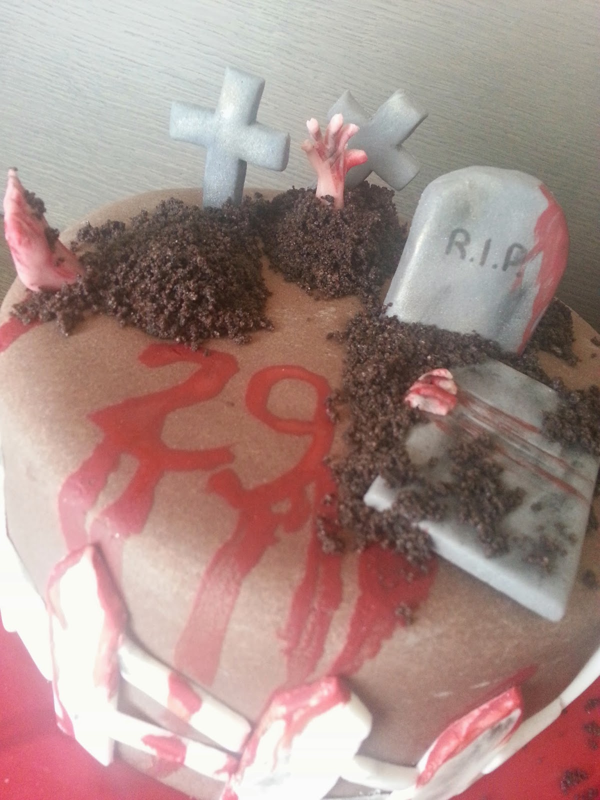 CHIQUI CAKES: Pastel Zombies para Jennifer