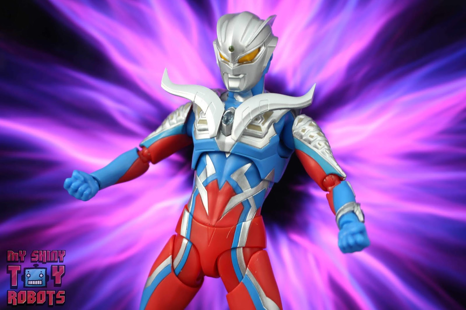 My Shiny Toy Robots: Toybox REVIEW: S.H. Figuarts Ultraman Zero