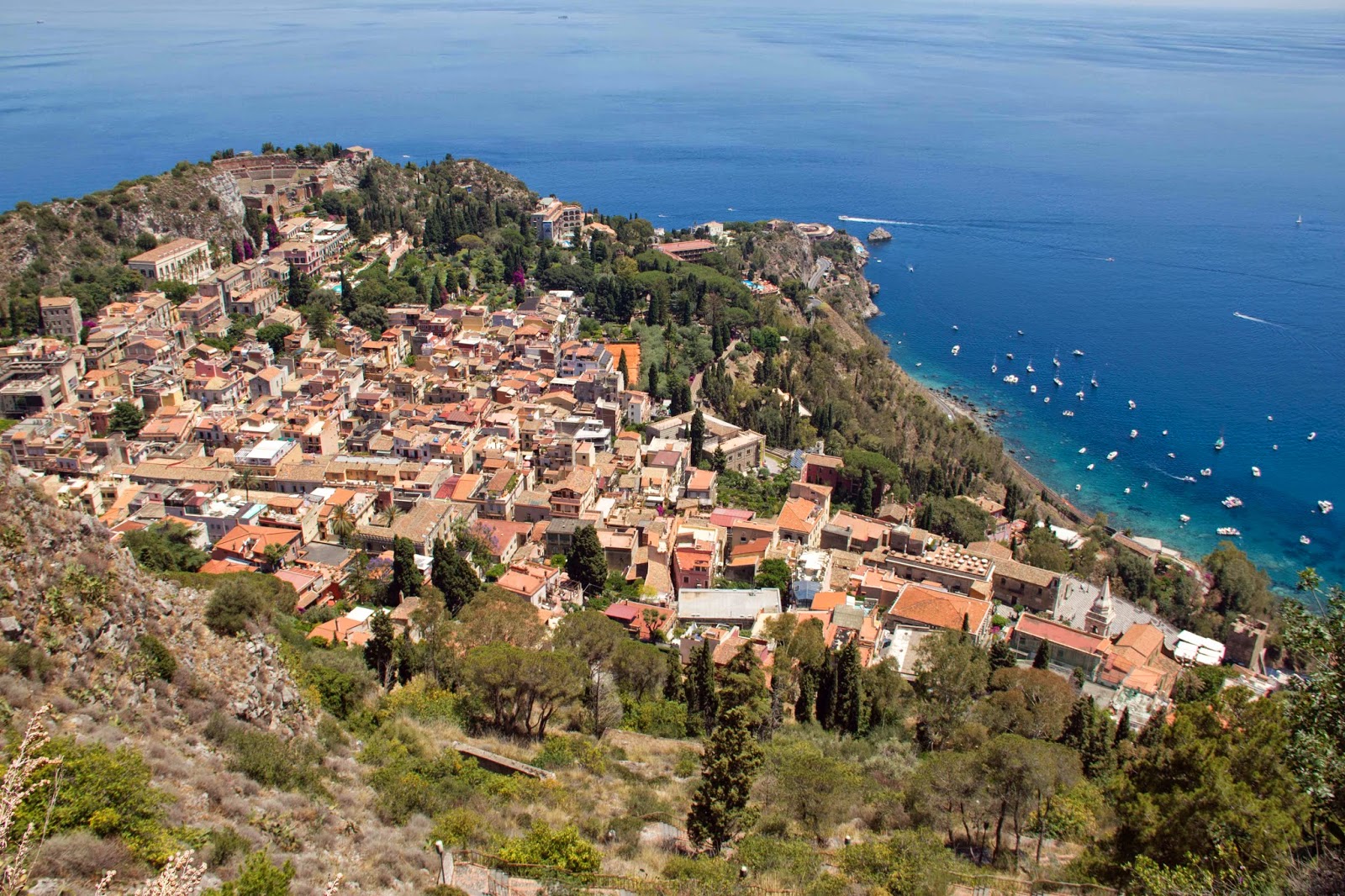 Exploring the World in 'Blue Velvet of Sark': Taormina (Part 1)