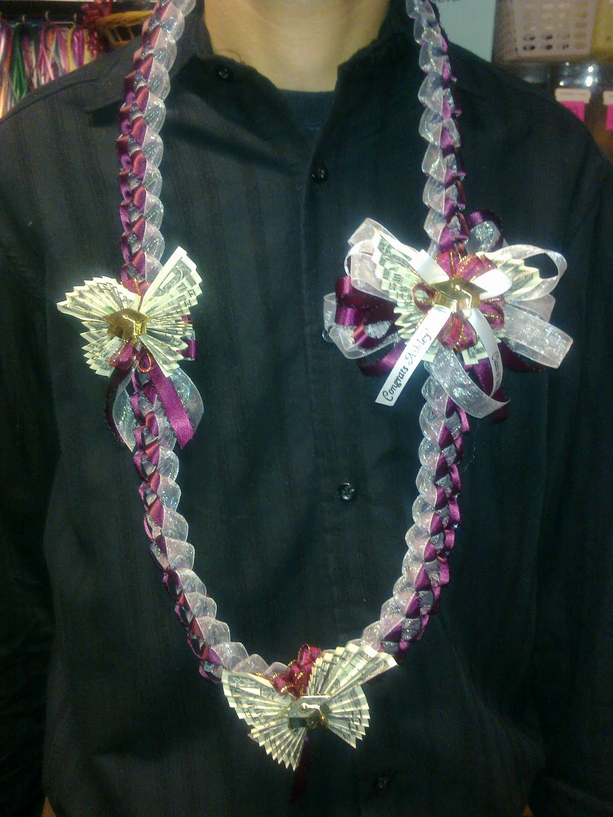 Balloon Stop, Your One Stop Party Shop: Other types of Graduation Leis