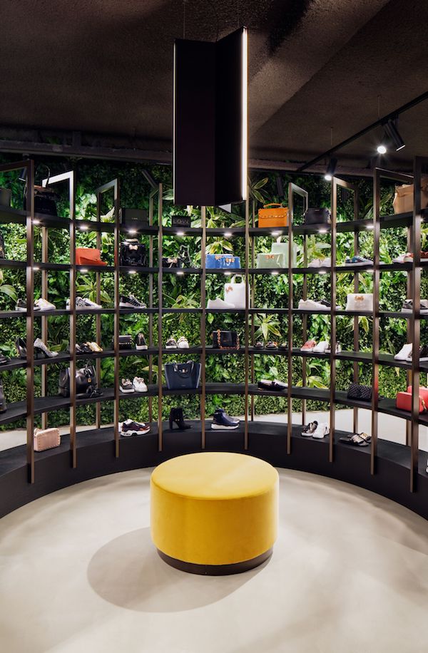 Amsterdam Next City Guide: Studio Piet Boon designs Omoda flagshipstore ...