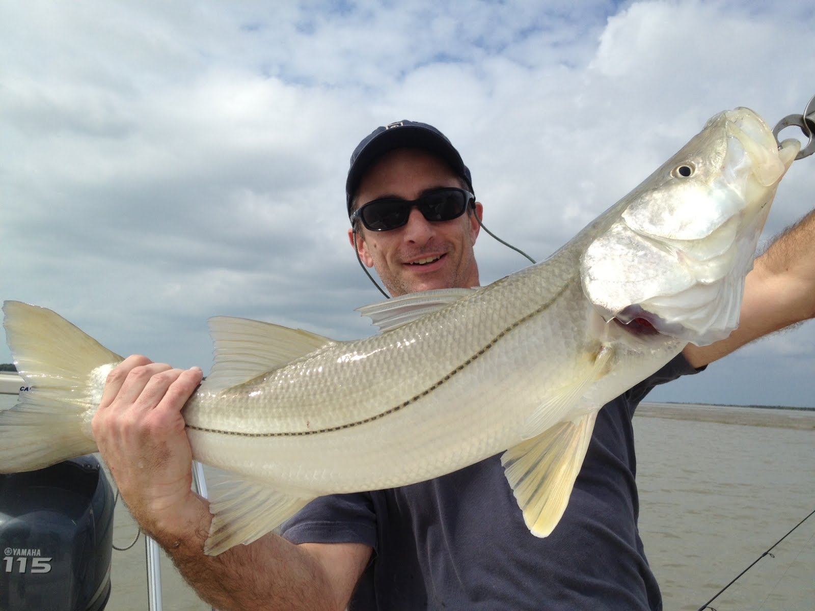 Jersey Cape Guide Service: Big Snook