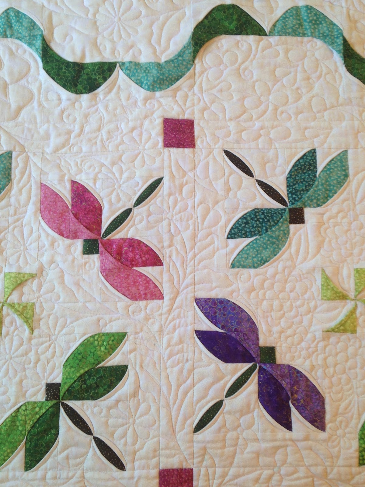 QUILTS AND SUCH: Another Dragonfly Quilt!