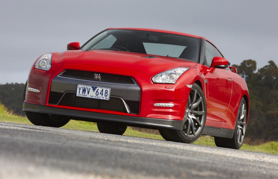 Nancys Car Designs: 2012 Nissan GT-R Review