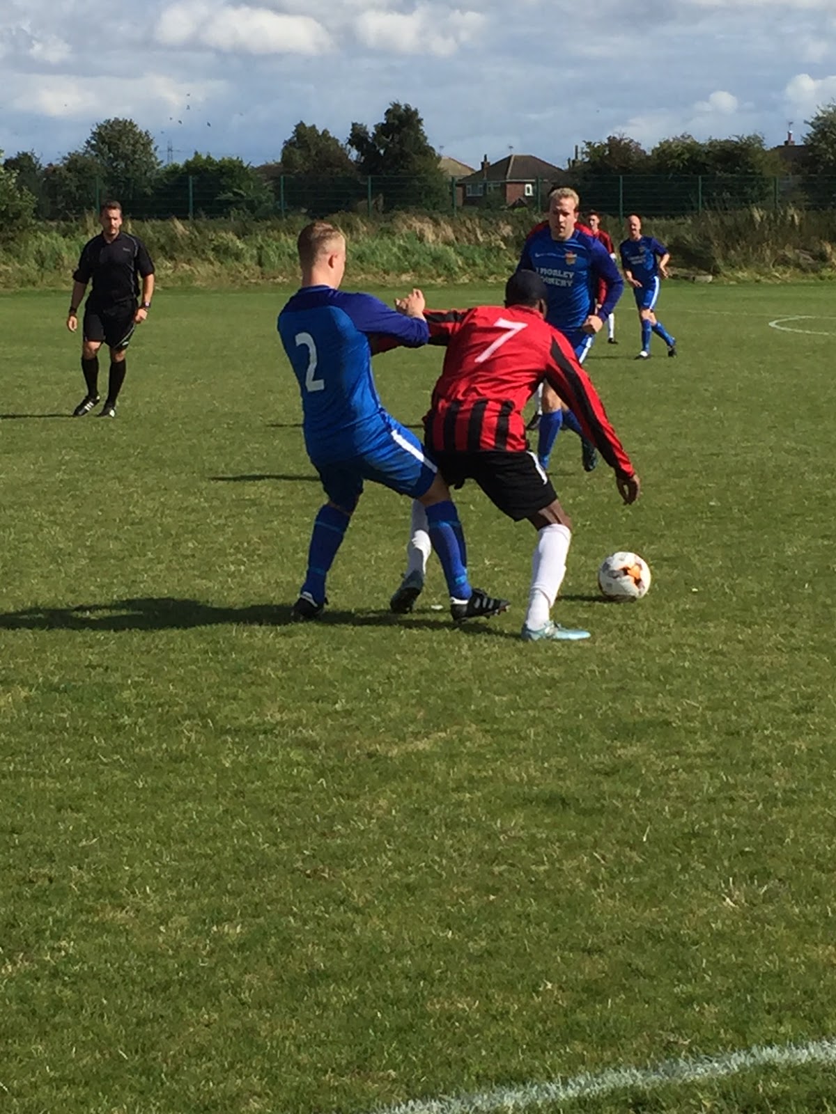 The Groundhopper: Bingham Town 3-2 Wollaton FC