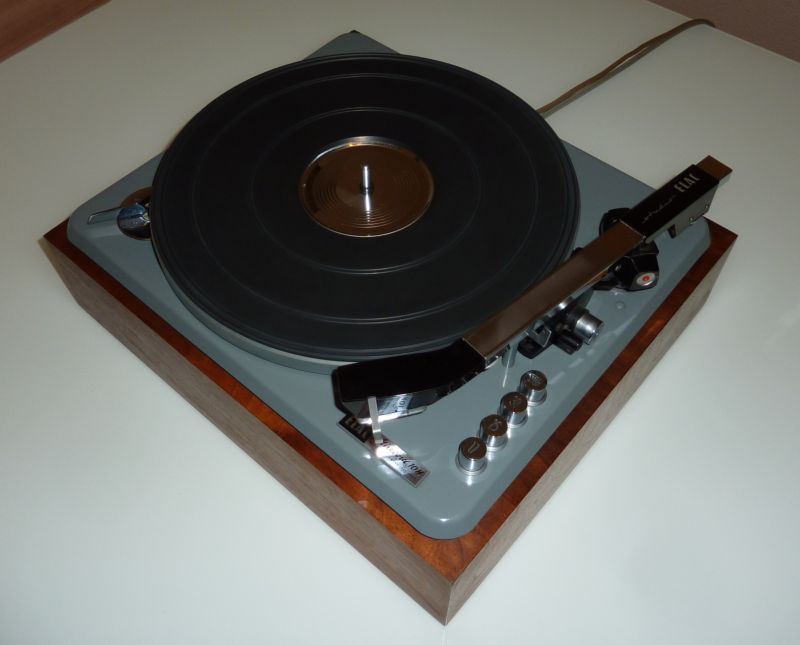 Vintage Electronics Book: Elac Miracord 10H - Elac STS322