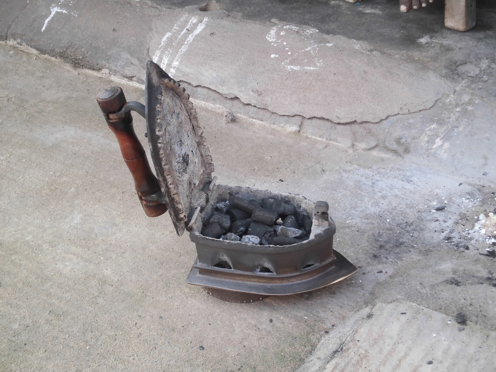 Gema in India: HAND WASHING