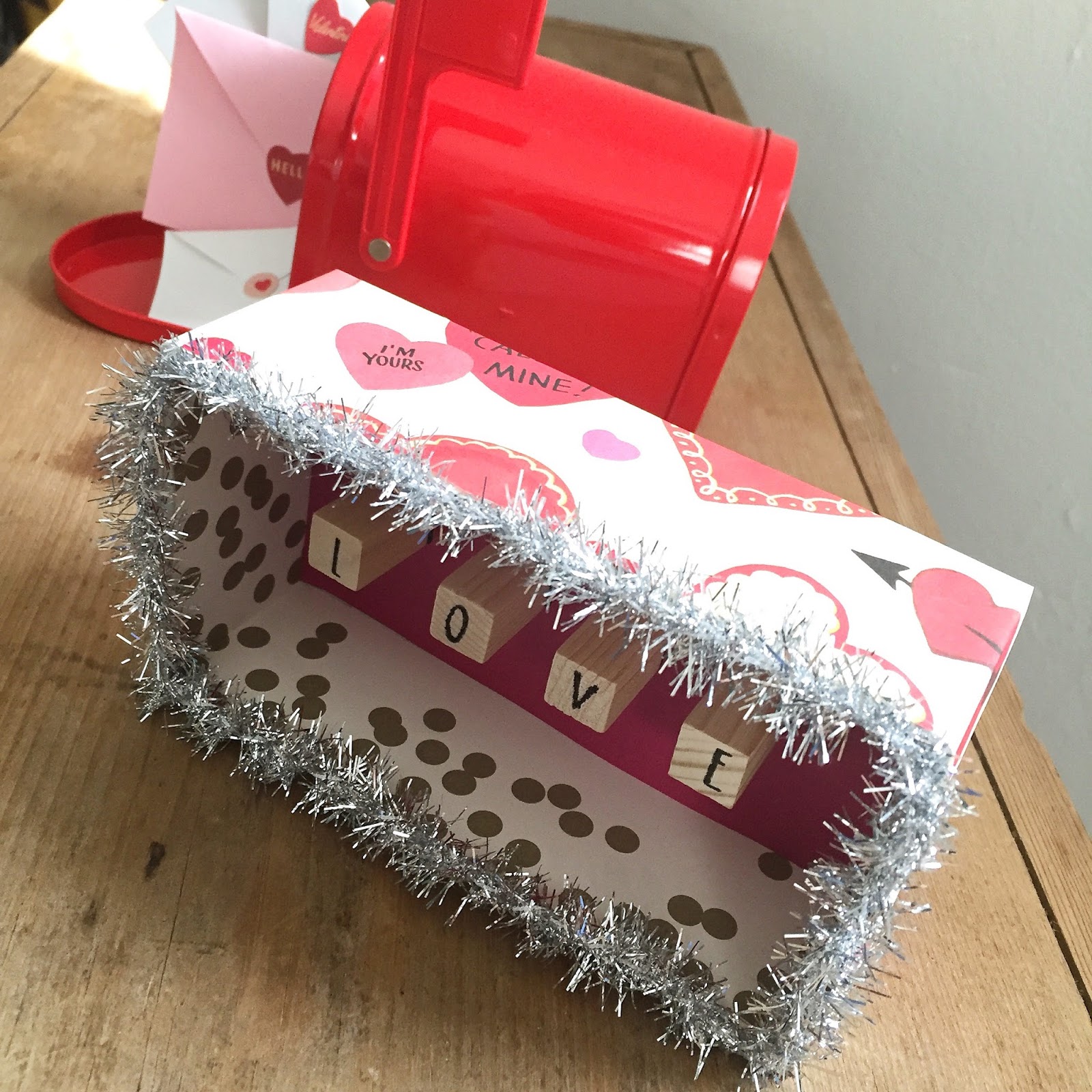 Crafty Lumberjacks: Vintage Upcycled Love Box!