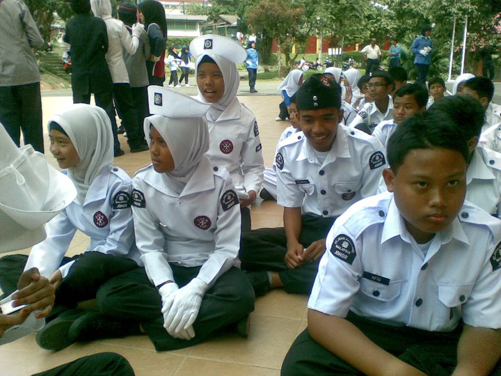 St.John Ambulans SMK TSNI: PERTANDINGAN KAWAD KAKI TSNI