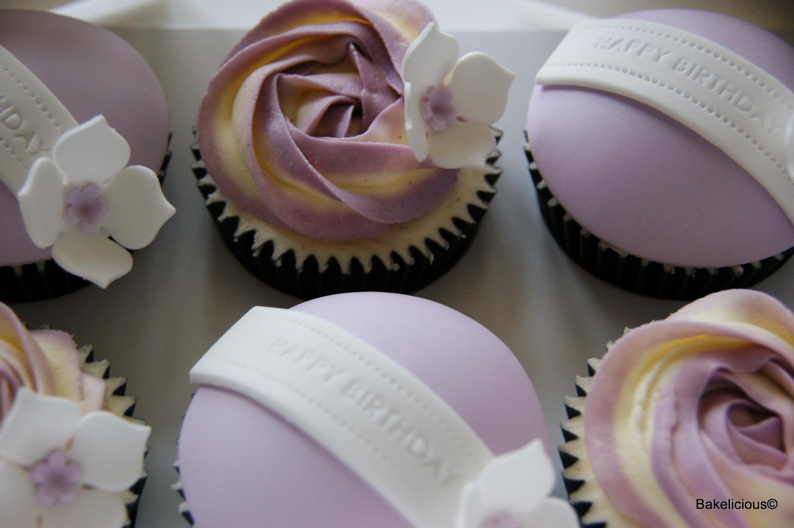A few of our favourite things ...: Truly Scrumptious - Bakelicious ...