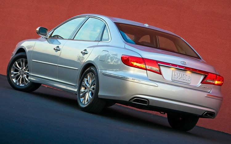 World Automotive Collection: 2011 Hyundai Azera