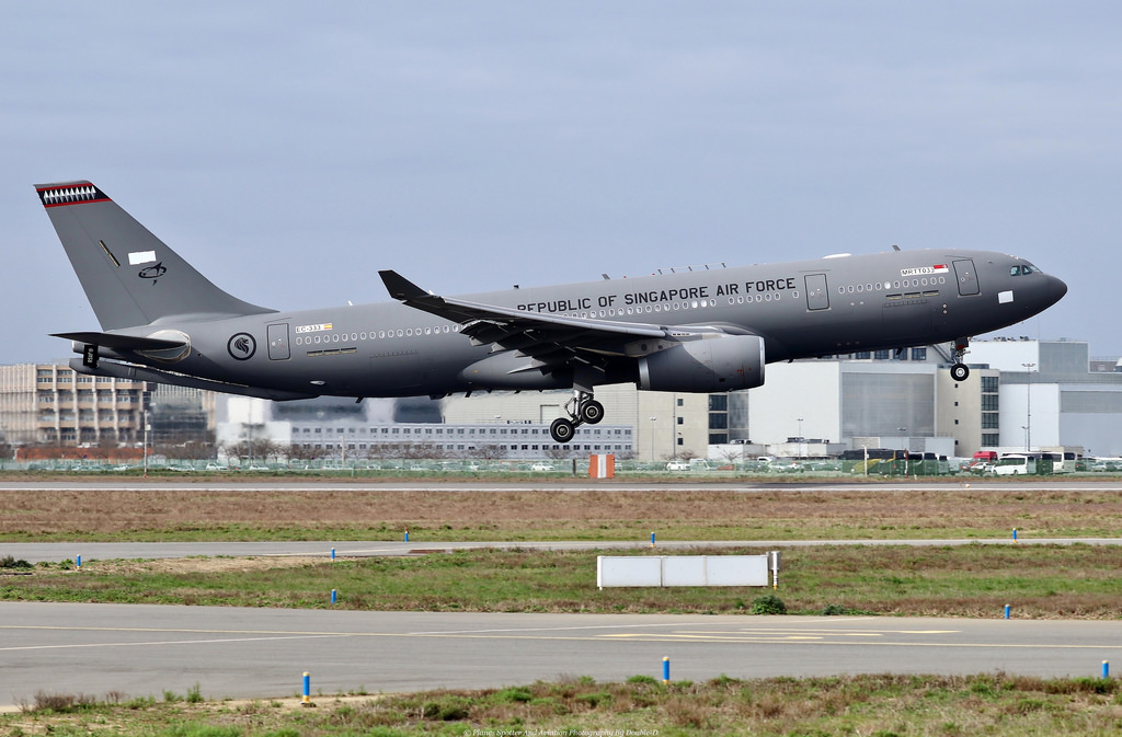 DEFENSE STUDIES: RSAF Tawarkan Latihan Bersama Air Refueling dengan A ...