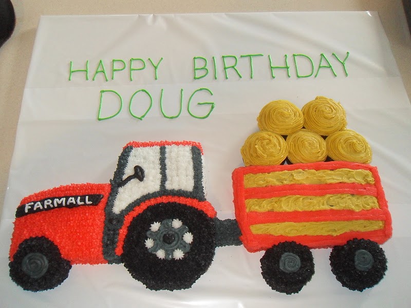 Simple Joy Crafting: Farmall Tractor Cake