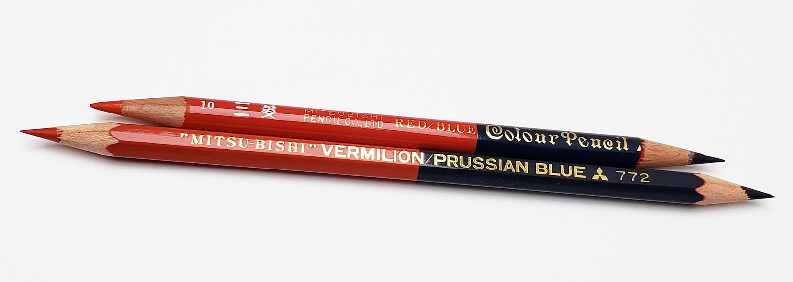 Fueled by Clouds & Coffee: Red/Blue Pencil: the Ultimate Minimalism?