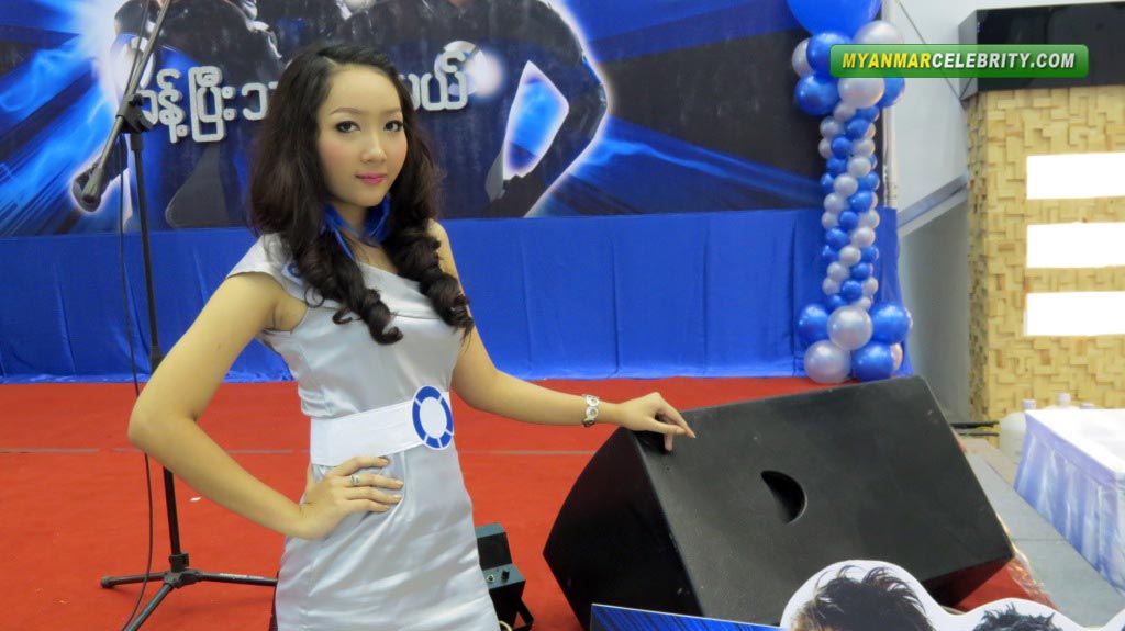 Photos: Pretty Models @ OXY Cosmetics Product Show