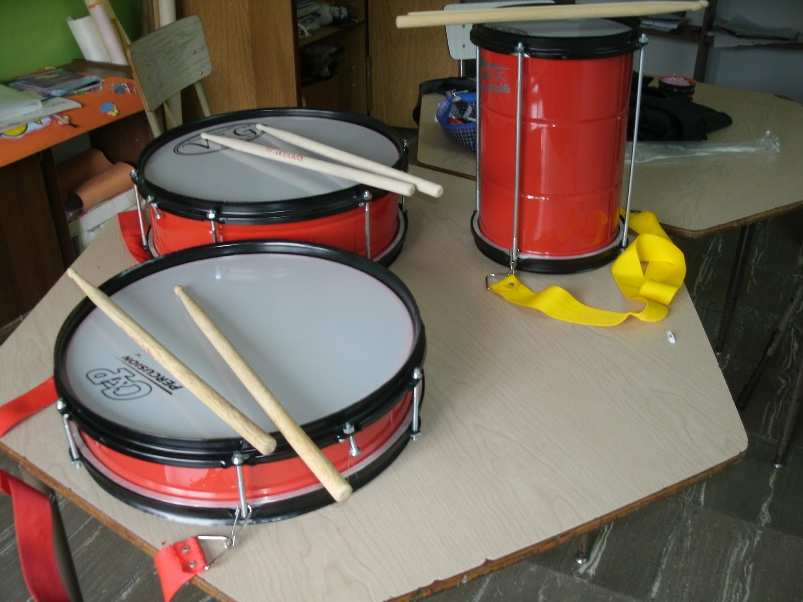 Les contamos que....: TALLER DE MURGA EN LA ESCUELA