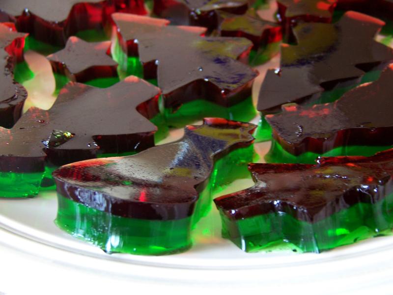 Near to Nothing: Festive Finger Gelatin (Jell-O Jigglers)