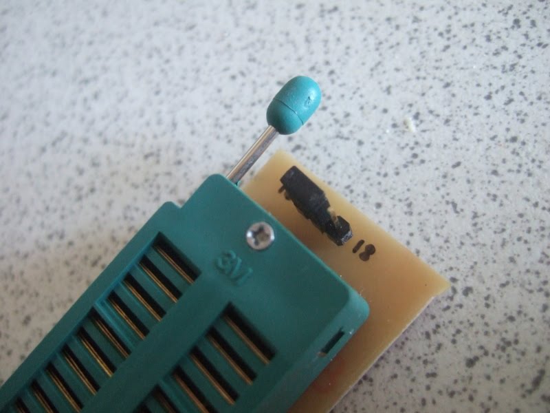 CNC Machine Tutorial: PIC programmer with ZIF socket