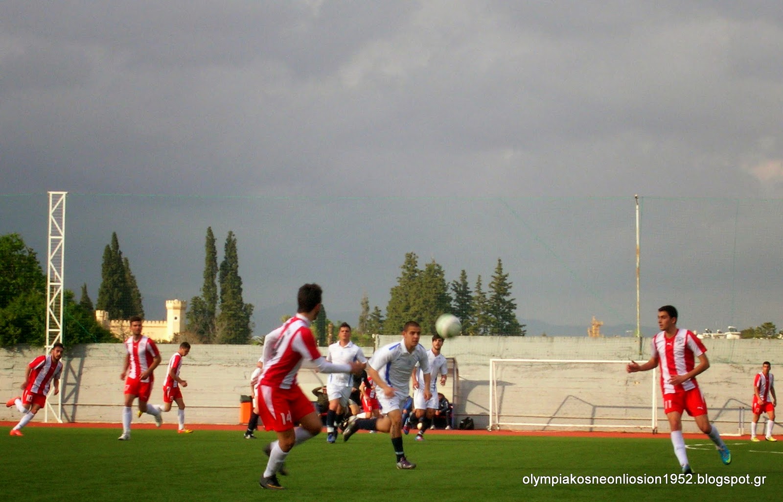 Olympiakos liosion f.c: ΝΙΚΗ ΤΟΥ ΟΛΥΜΠΙΑΚΟΥ ΣΤΟ ΦΙΛΙΚΟ ΓΙΑ ΦΙΛΑΝΘΡΩΠΙΚΟ ...