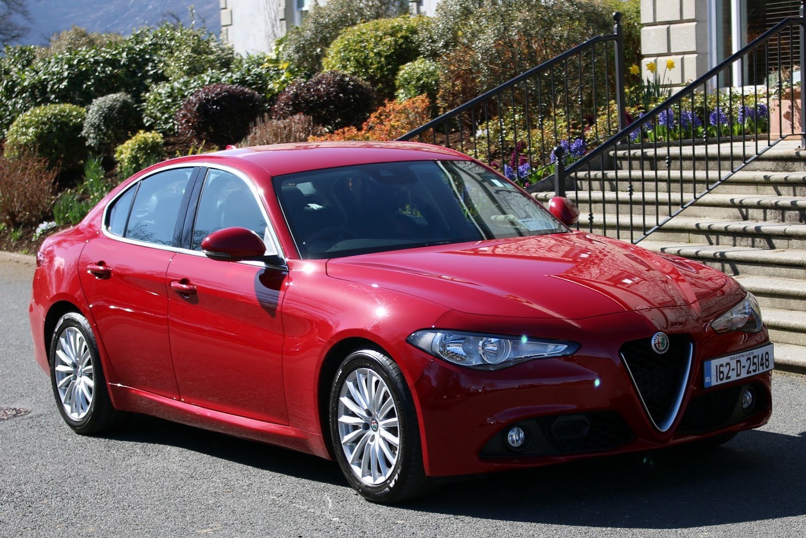 Irish Car+Travel Magazine: Peugeot 3008 is 2018 Irish Car of the Year