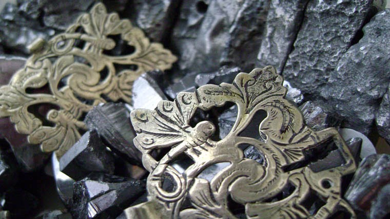 Anvil Artifacts: Viking relics, Vintage goodies, and A Vase or Two