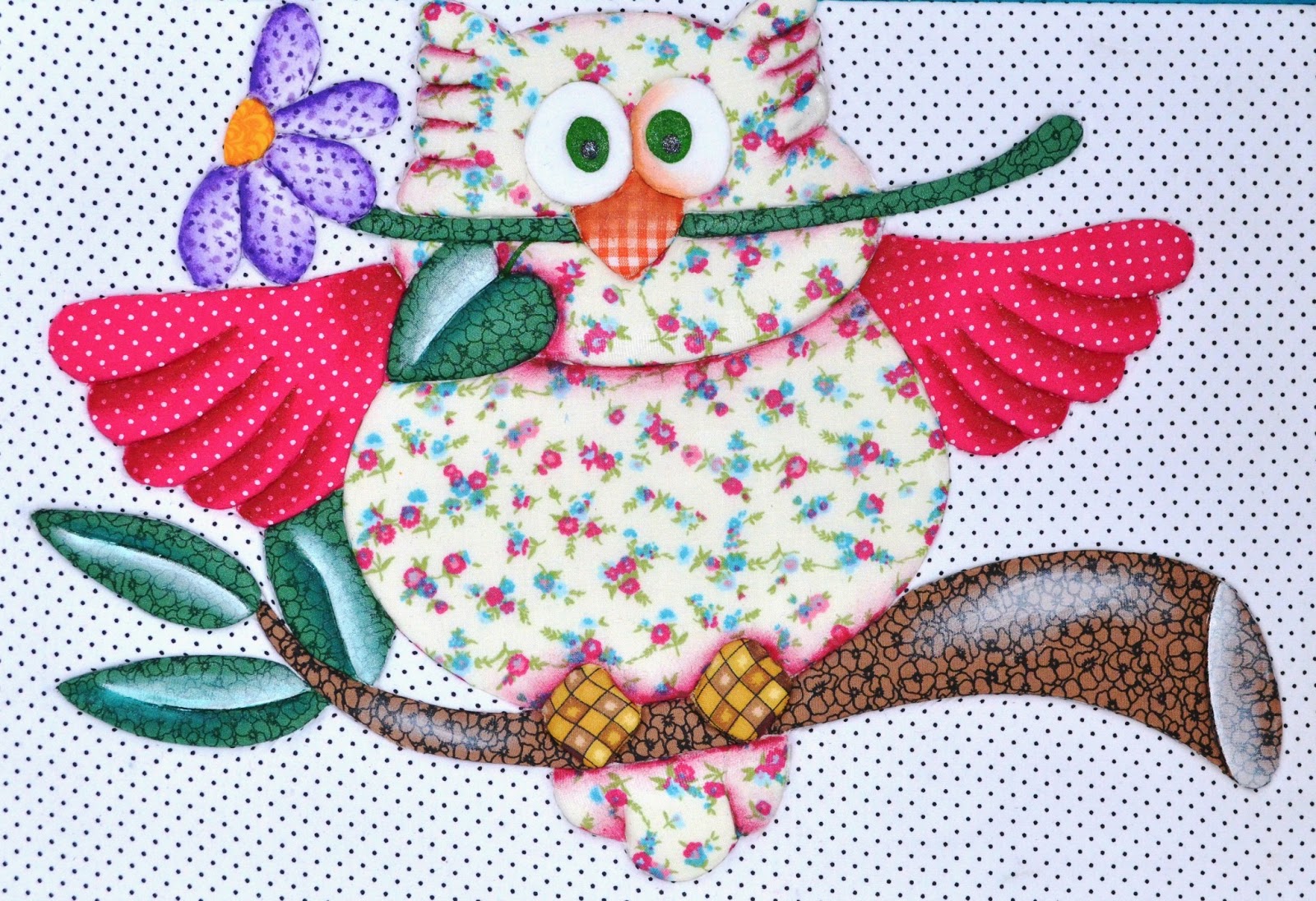 Delicadezas de Mamãe: Quadro em Patchwork Embutido!